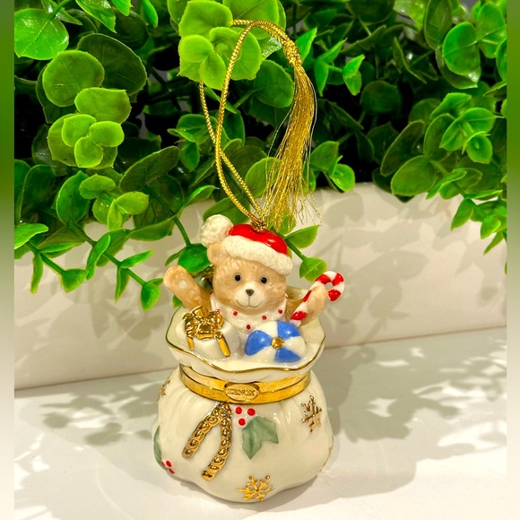 Lenox | Holiday | Lenox China Treasure Collection Treasure Box Bear ...